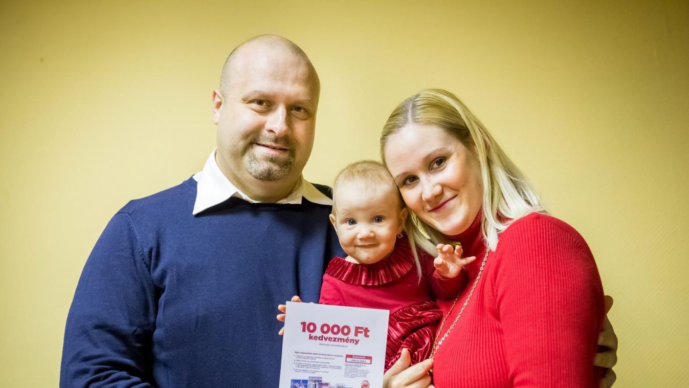 Tízezer forintos ajándékutalványt nyert Maja mosolya