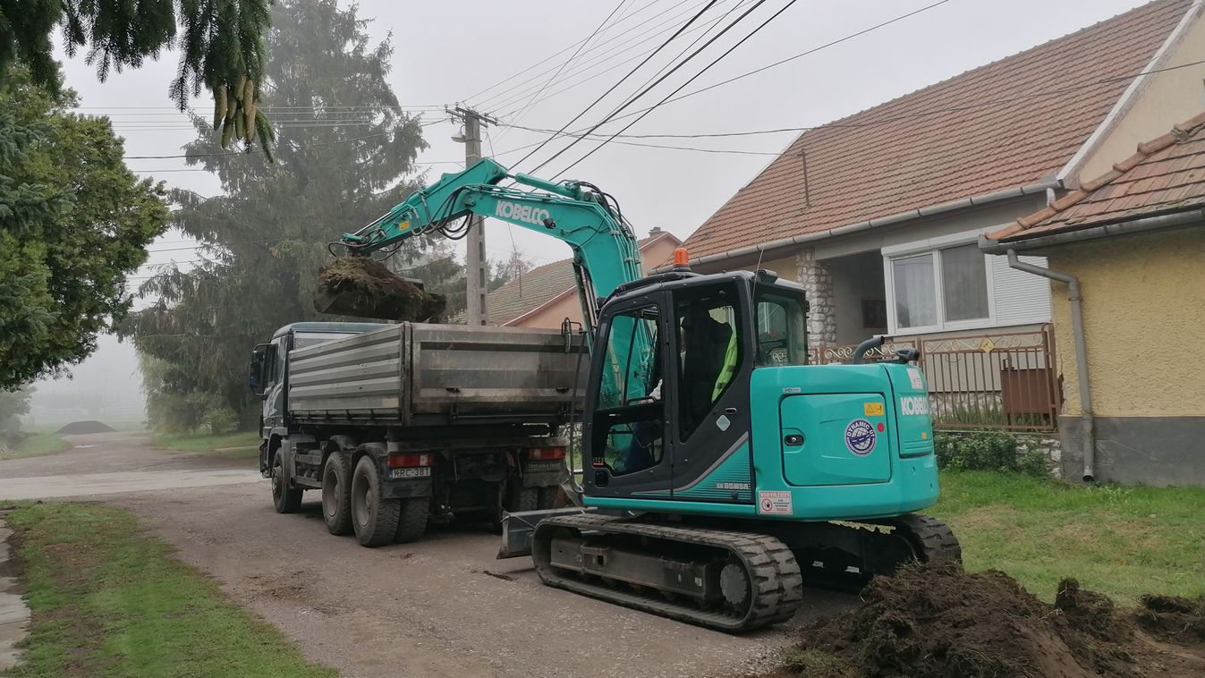 Kálban két út felújítása kezdődött meg kedden