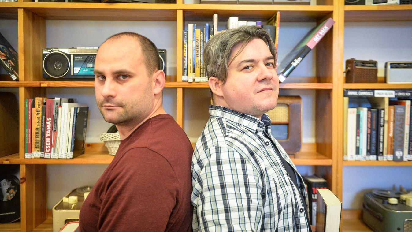 Akár rappel is az olvasókért Jakab Zsolt és Szabó Dénes