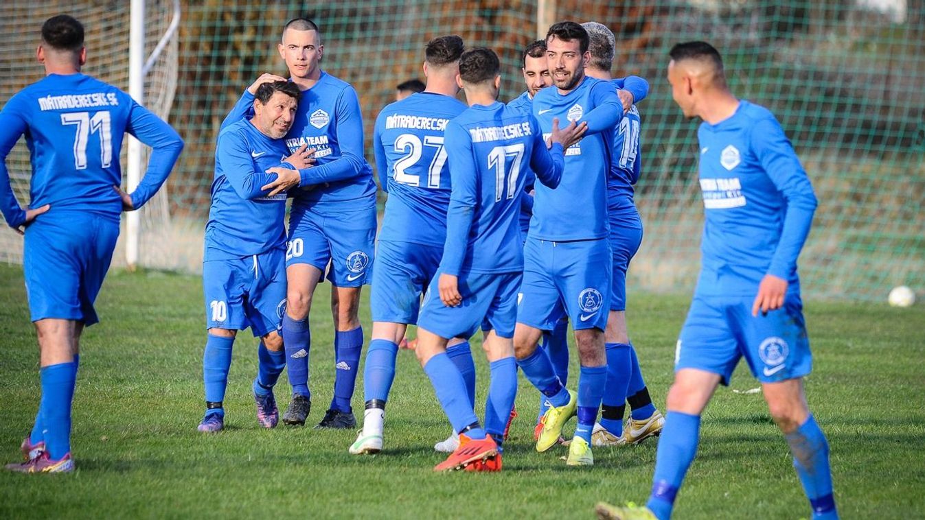 Tíz labdarúgó sorsa dől el a bajnok Mátraderecske SE-nél