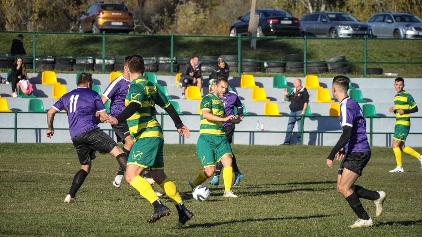 Abasárra 60 perc késéssel érkezett meg a poroszlóiak szíve