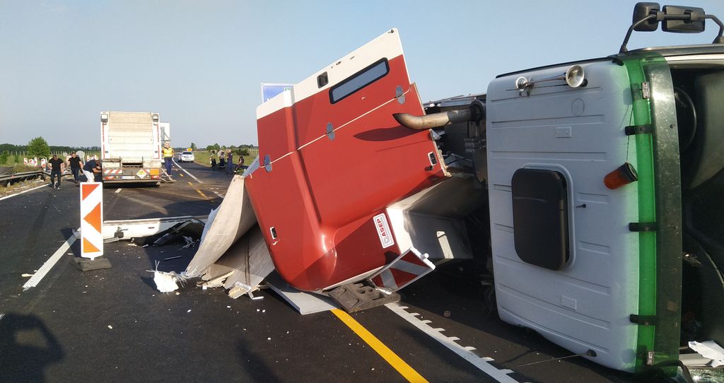 Halálos baleset történt a 3-as főúton Kerecsend és Füzesabony között