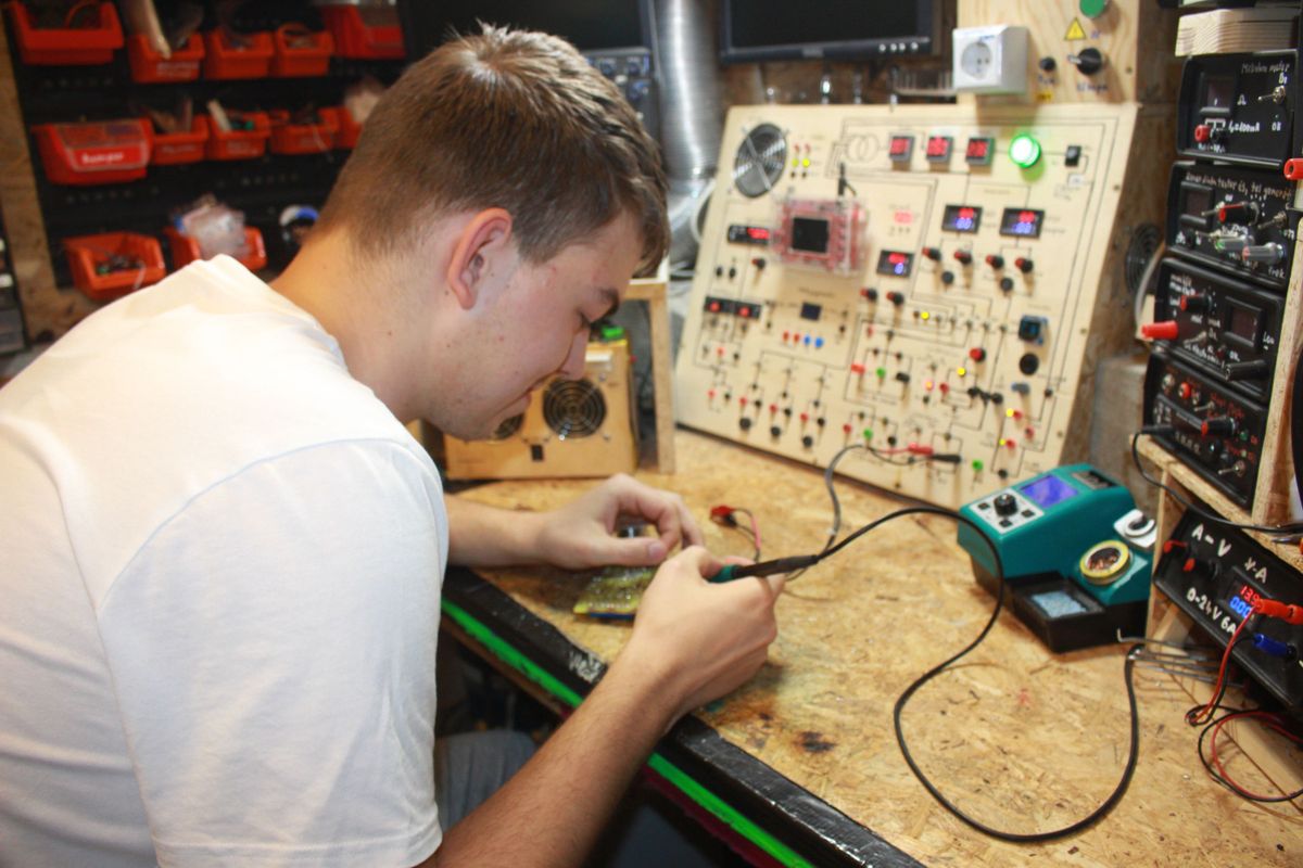 A Szakma Sztár Fesztiválon győztes Tóth Bálint édesapjától örökölte ...