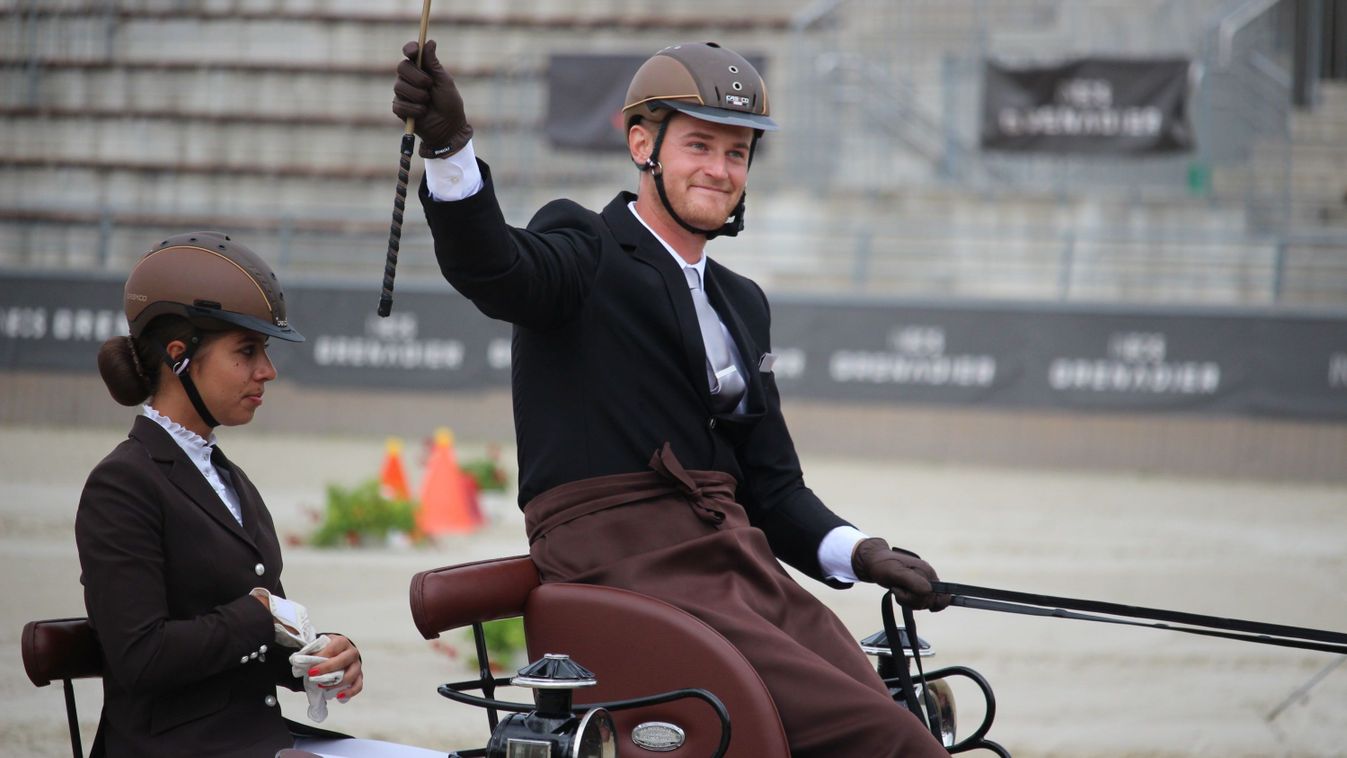 A kettesfogathajtó világbajnokságra készül Dani Marcell