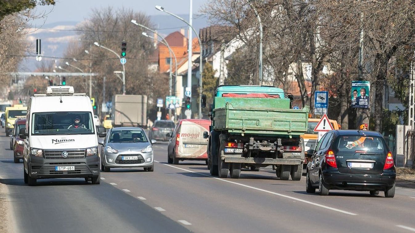 Sebességhatár-emelés lakott területen? Olvasóink többsége nemet mondott ...