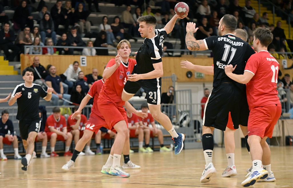 Az Eger legyőzte a PLER-Budapest csapatát
