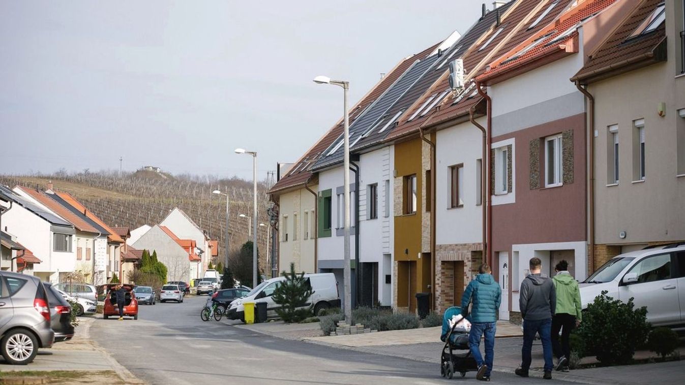 Ingatlan robbanás előtt Heves? Egerben már 1,4 millió a négyzetméter